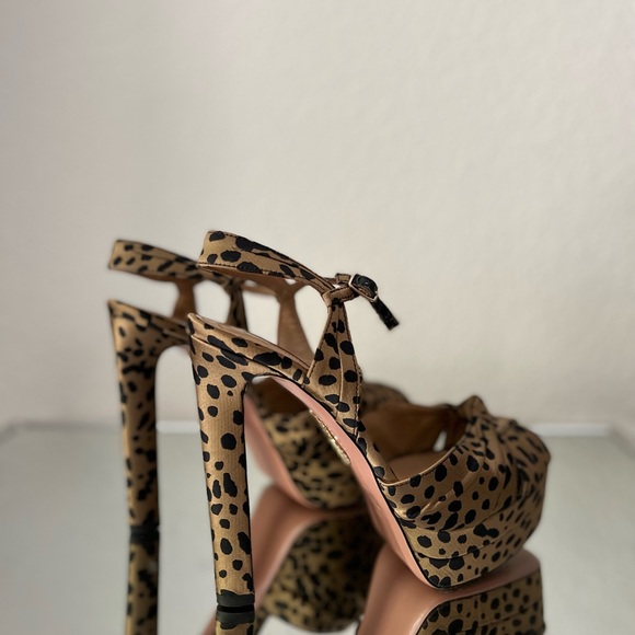 Aquazzura | Shoes | Euc Aquazzura Leopard Print Evita 3 Jacquard ...